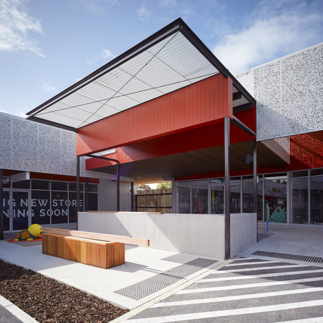 Colac Retail Development with Coles and Specialty Stores- i2C Architects