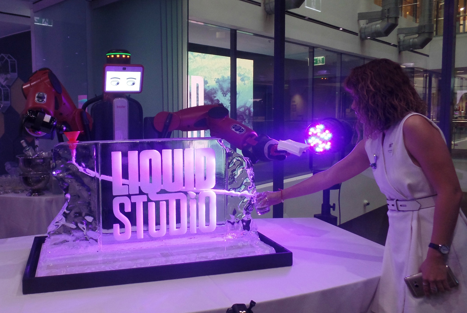 Accenture launches Liquid Studio, Sydney - i2C Architects